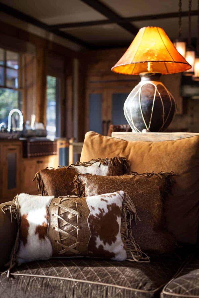 20 Best Mountain Cabin Decor Ideas for a Cozy Home - Romanticizing Rachel