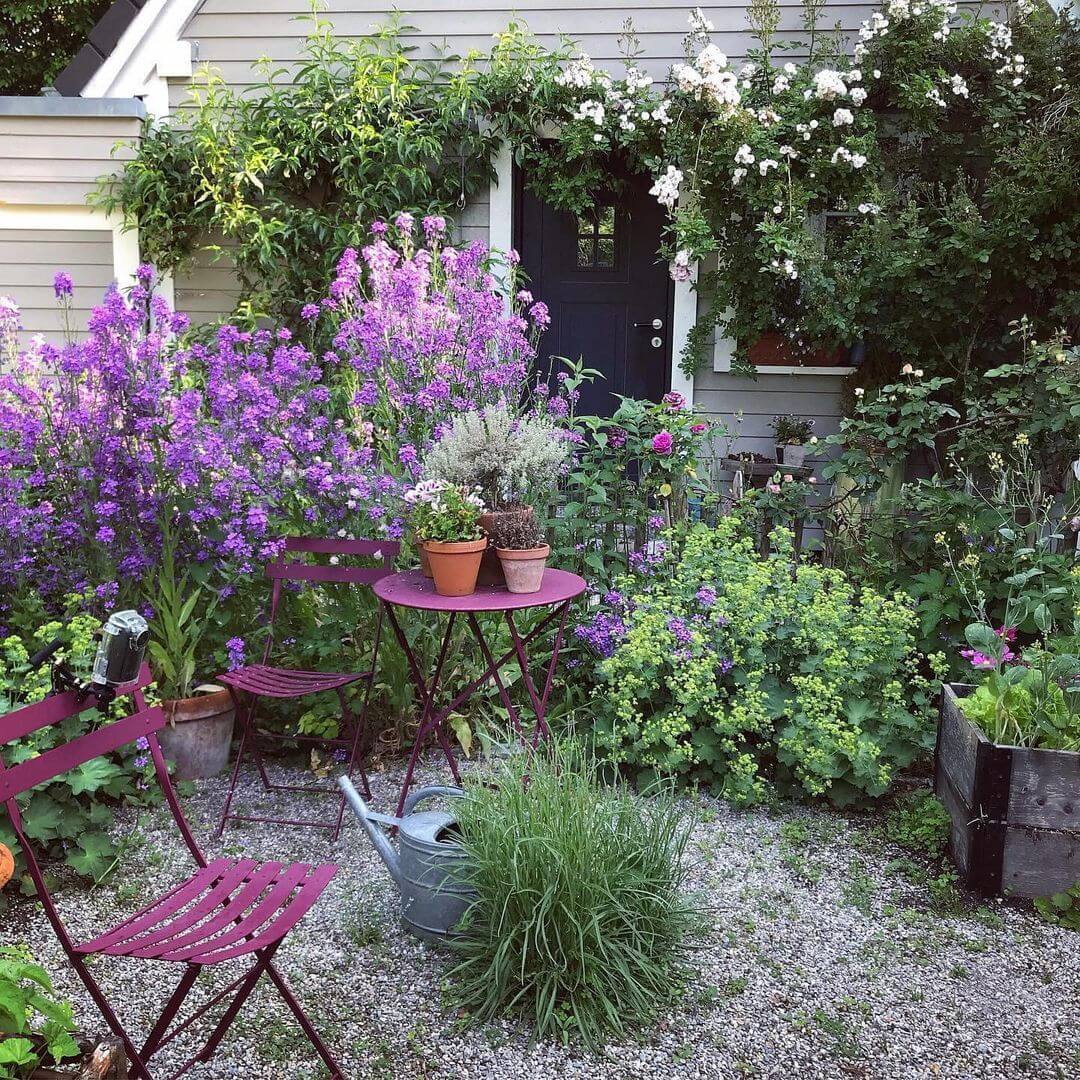 Breathtaking Cottage Garden Inspiration (23 Ideas to Elevate Your ...