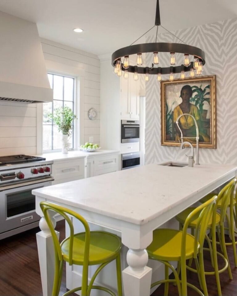 21 Beautiful Summer Kitchen Ideas for Small Kitchens - Romanticizing Rachel