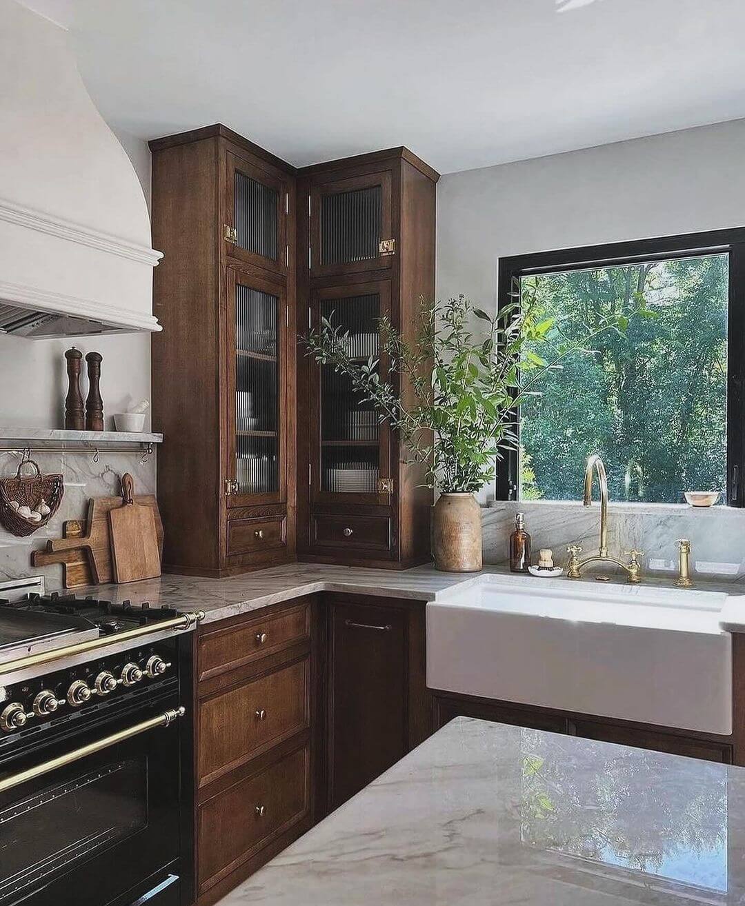 23 Gorgeous White Rustic Kitchen Ideas Perfect for 2025 - Romanticizing ...