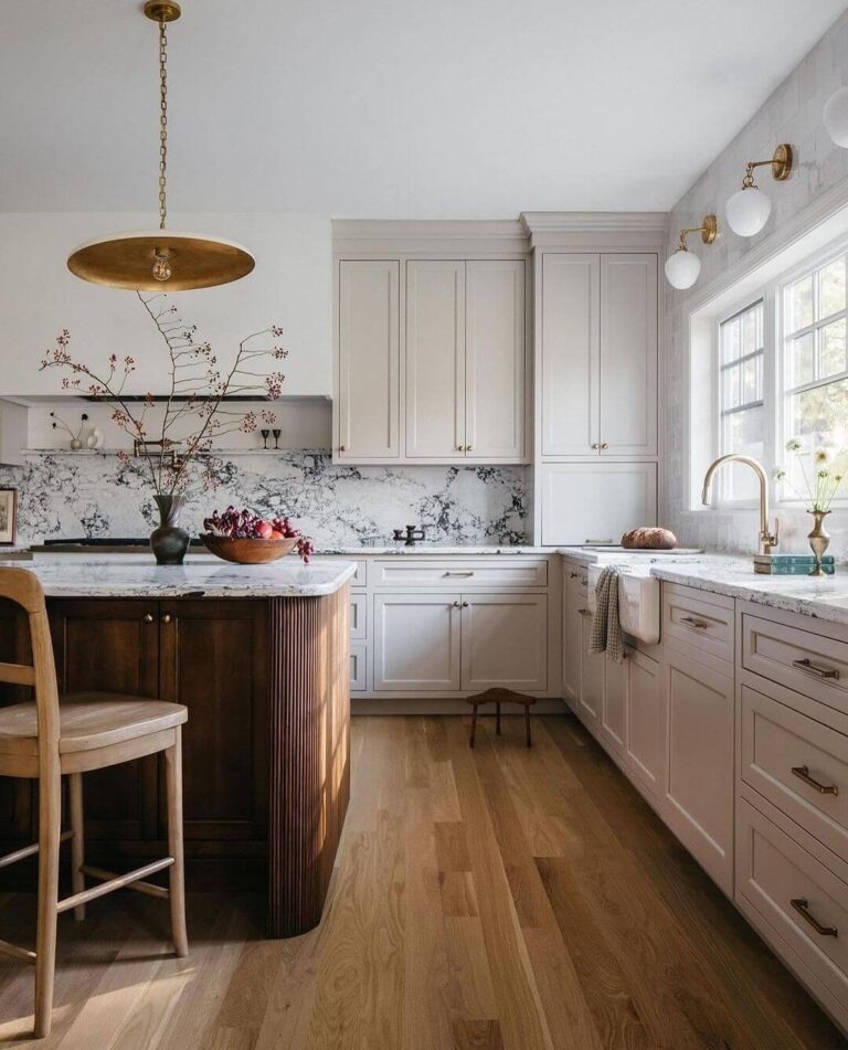 23 Gorgeous White Rustic Kitchen Ideas Perfect for 2025 - Romanticizing ...