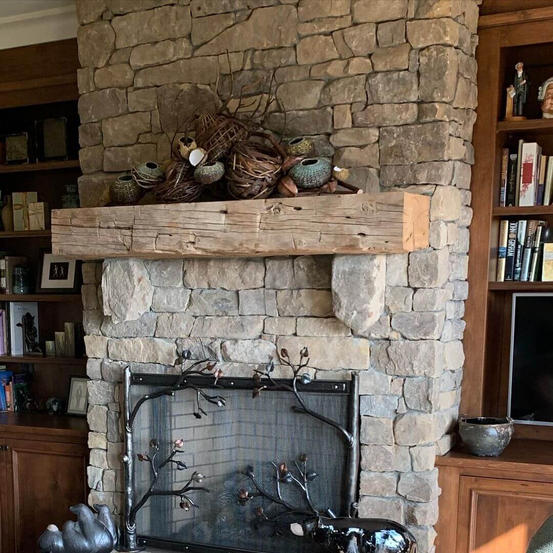 25 Rustic Fireplace Mantel Decorating Ideas for All Seasons ...