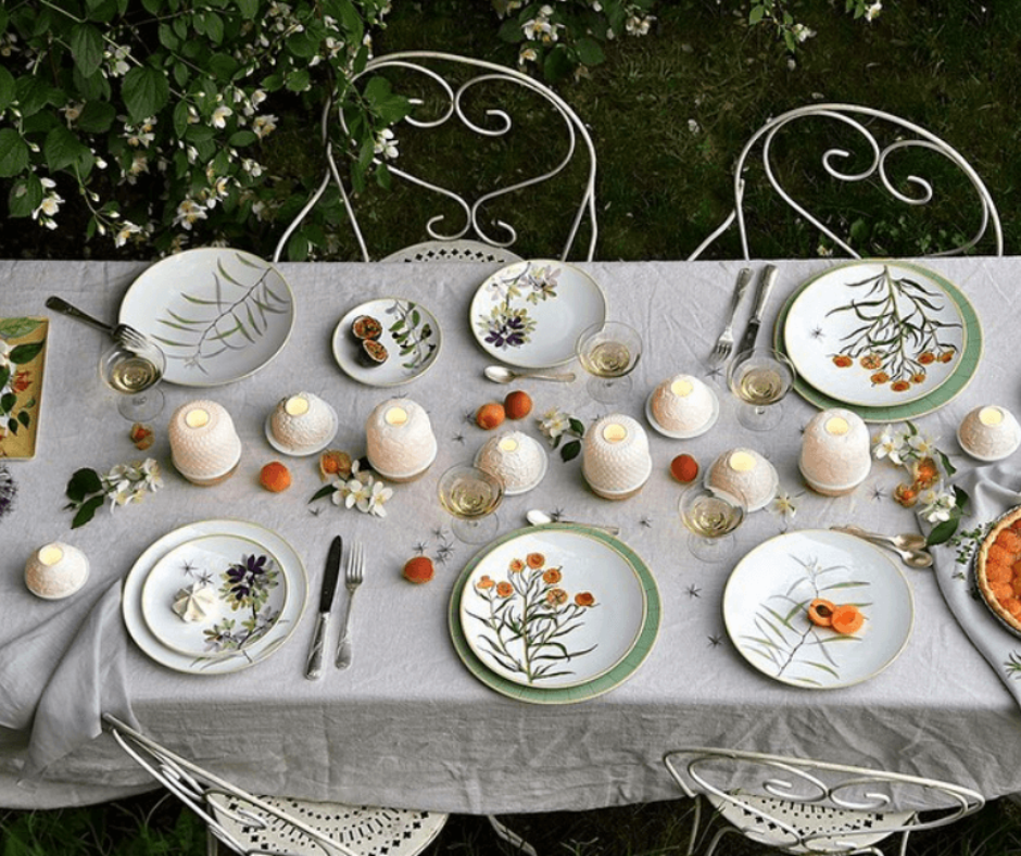 23 Outdoor Dinner Party Ideas to Elevate Your Tablescape ...